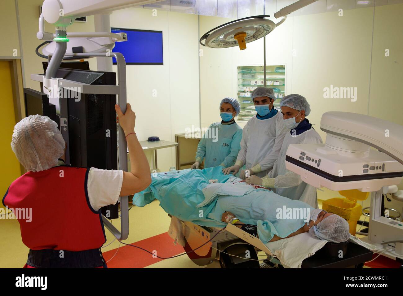 Robotic Surgery Healthcare High Resolution Stock Photography and Images ...