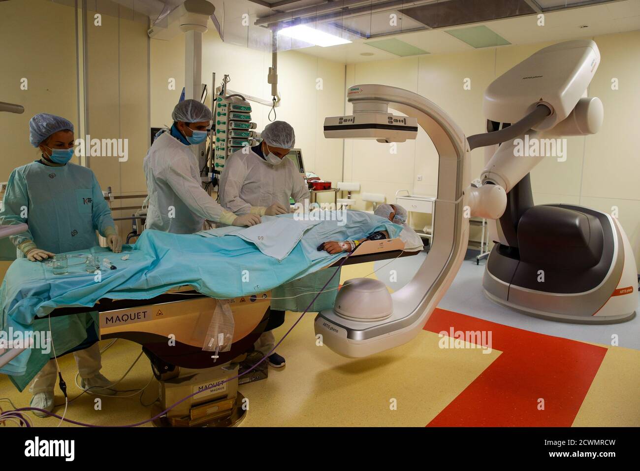 Robotic Surgery Healthcare High Resolution Stock Photography and Images ...