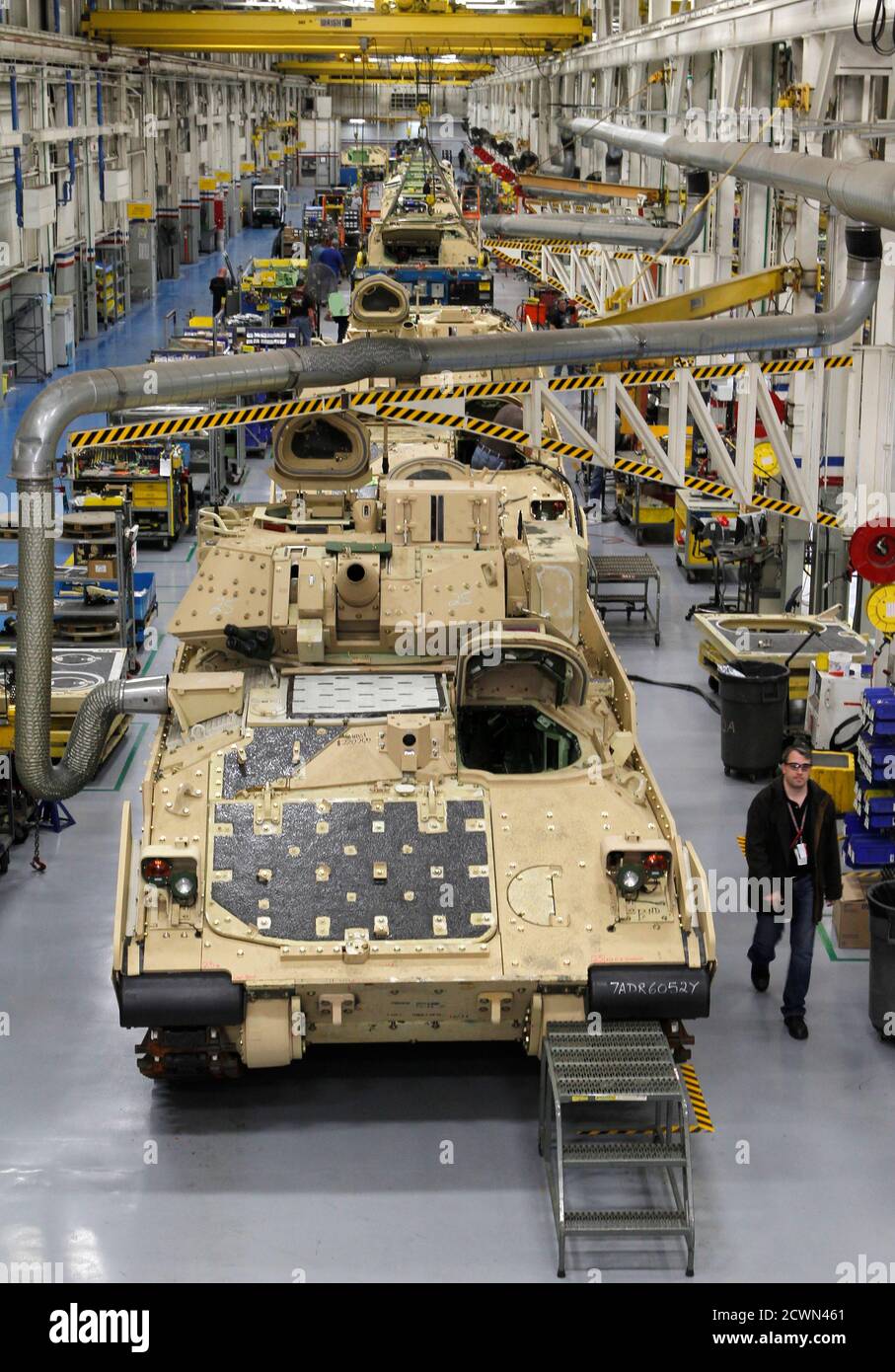 M2 Bradley Fighting Vehicles High Resolution Stock Photography and ...