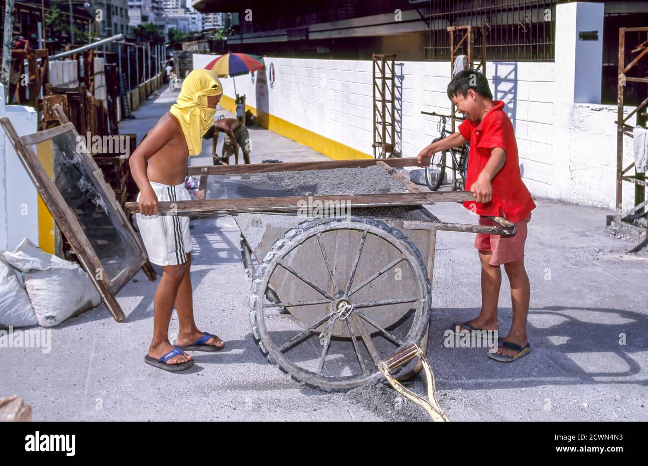 Child labour hi-res stock photography and images - Alamy