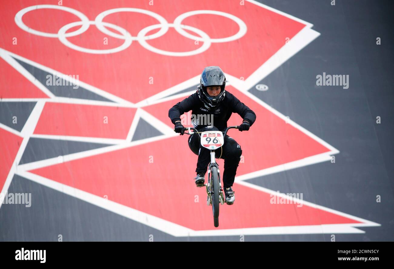 Sarah walker bmx hi-res stock photography and images - Alamy