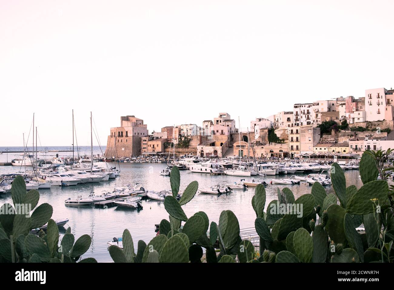 Città del golfo hi-res stock photography and images - Alamy