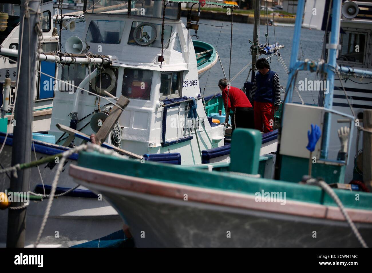 Japanese squid boat hi-res stock photography and images - Alamy