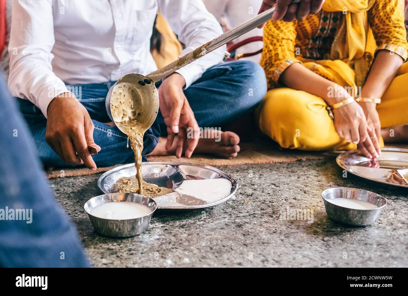 India temple curry free hi-res stock photography and images - Alamy