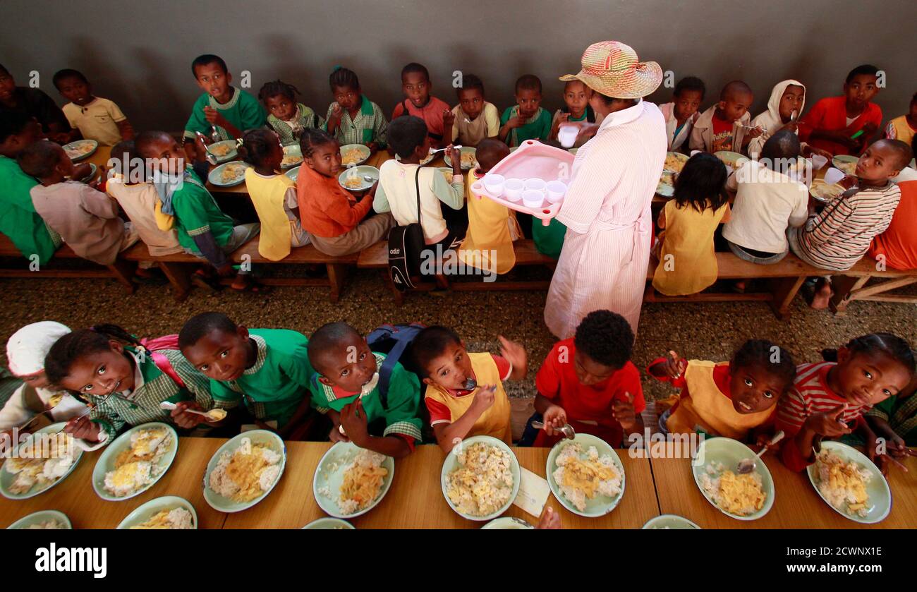 World food program hi-res stock photography and images - Alamy