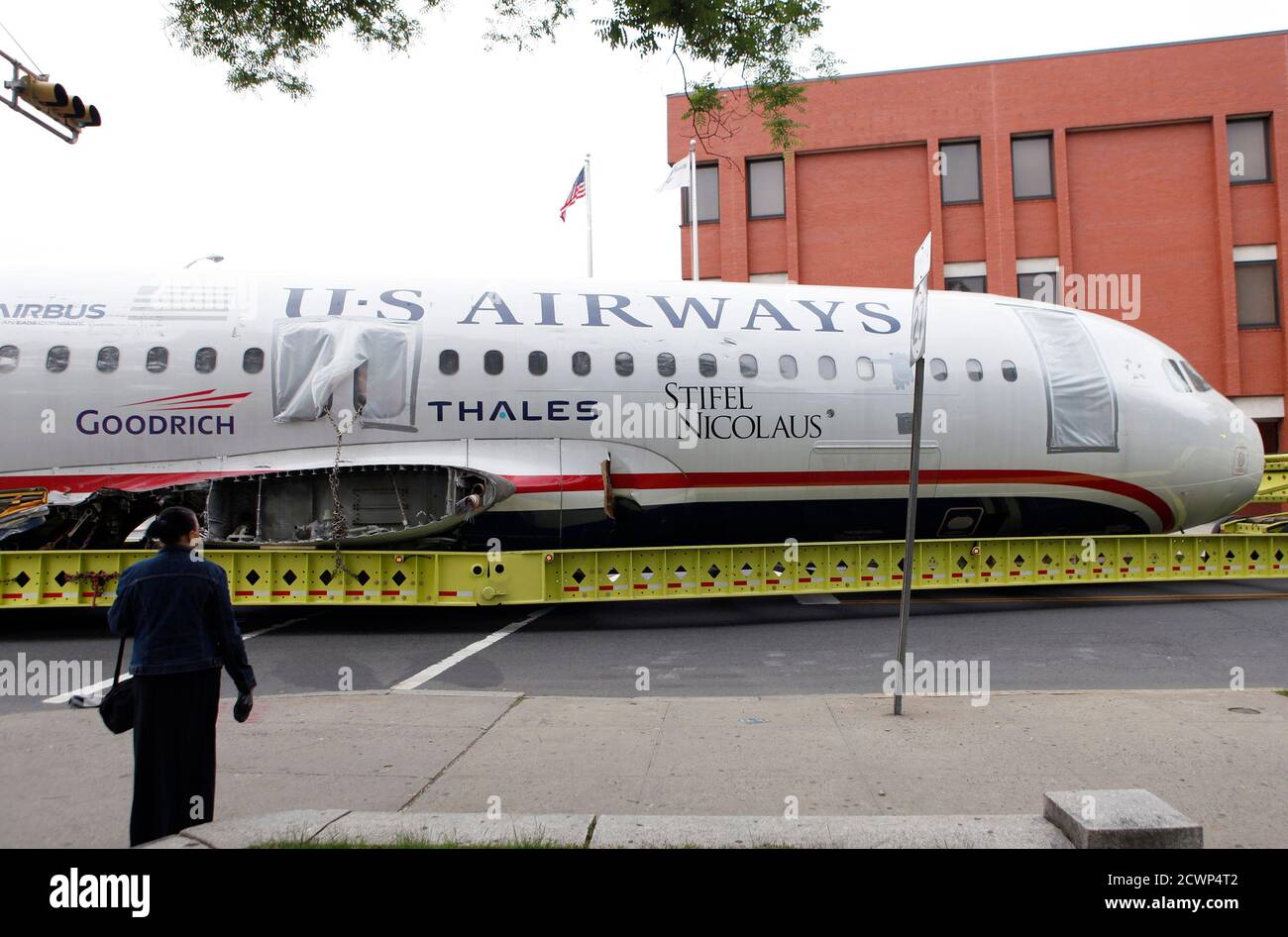 Us airways flight 1549 hudson river hi-res stock photography and images ...