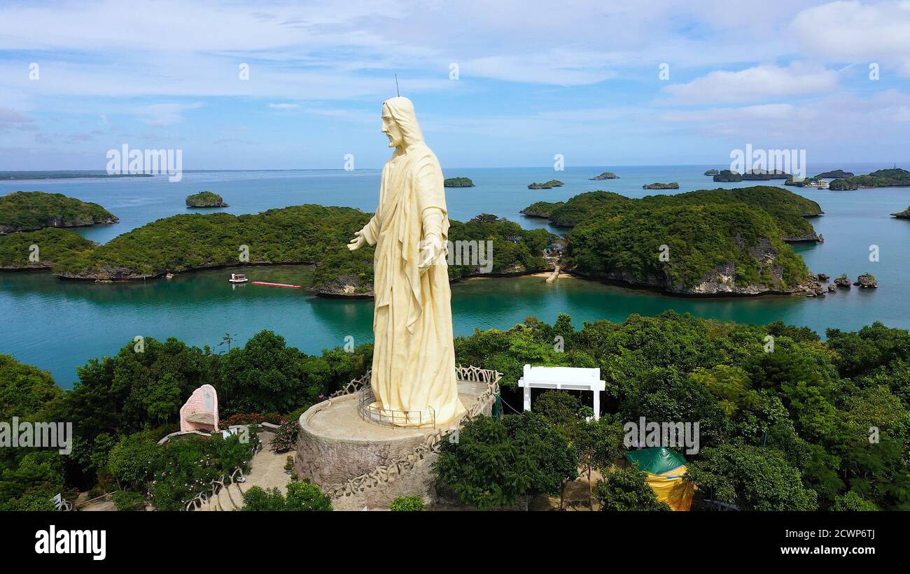 Sculpture of Jesus Christ on an island located in a Hundred Islands ...