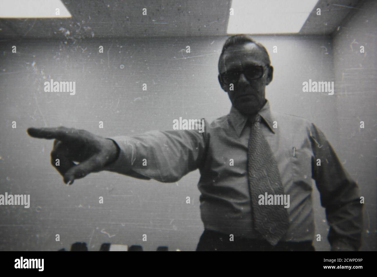 Boss and employee 1970s hi-res stock photography and images - Alamy