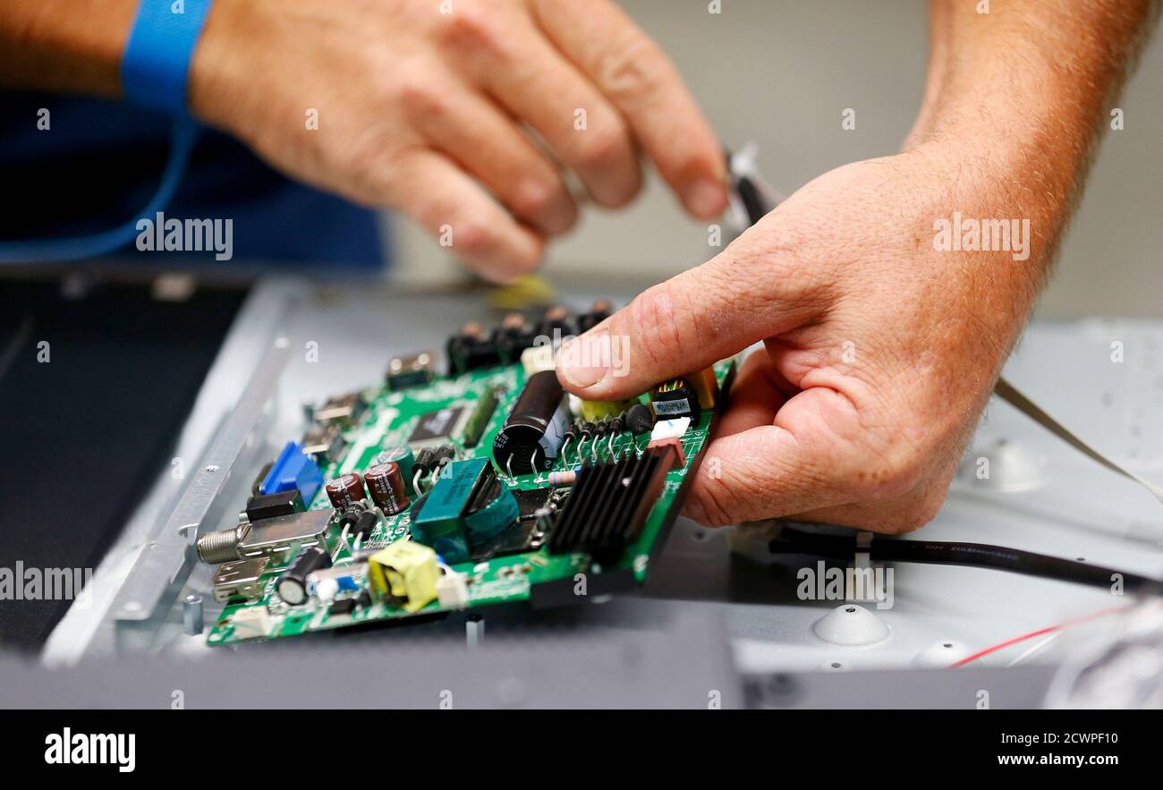 32 Element High Resolution Stock Photography and Images - Alamy