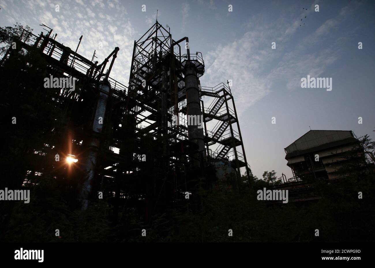 Union carbide 1984 hi-res stock photography and images - Alamy