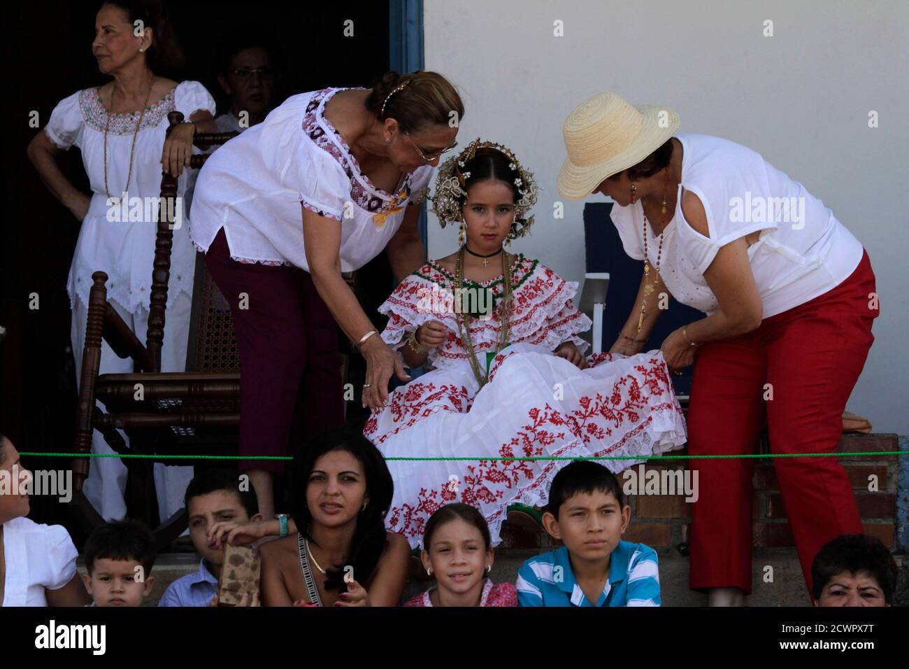 Las polleras hi-res stock photography and images - Alamy