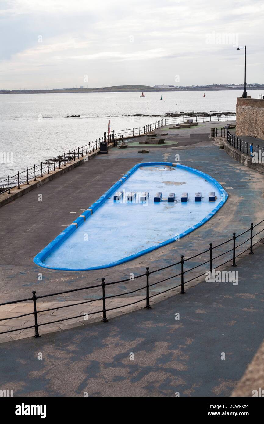 Hartlepool paddling pool hi-res stock photography and images - Alamy