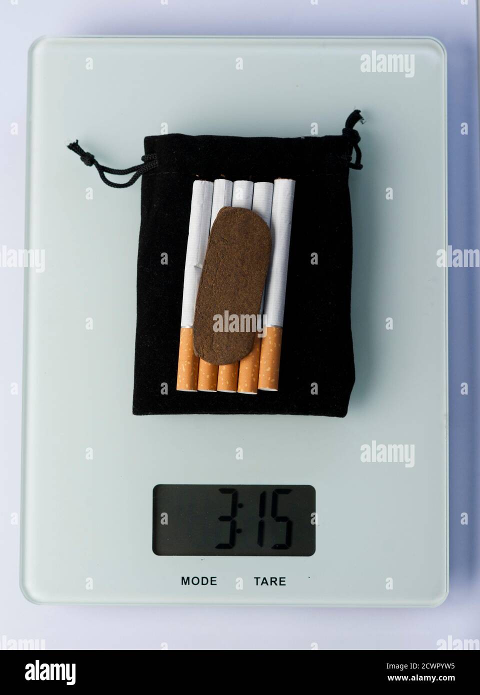 Symbol cannabis bag hi-res stock photography and images - Alamy