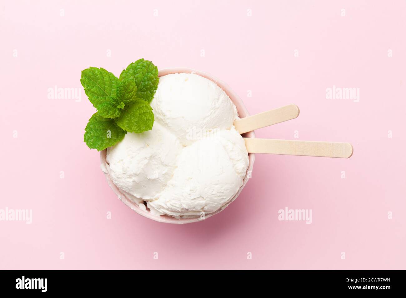 Homemade vanilla ice cream sundae. Top view flat lay Stock Photo - Alamy