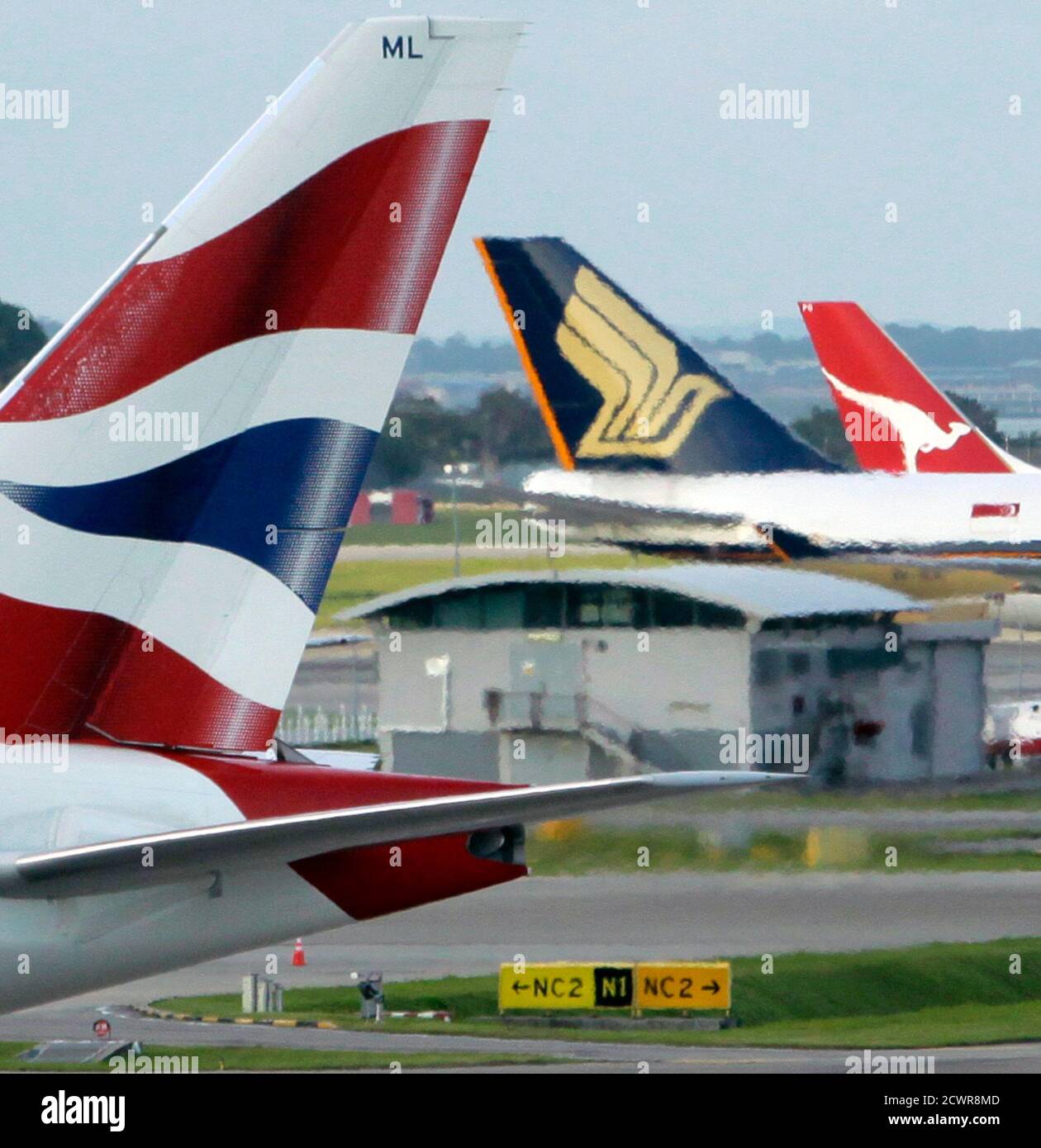 Qantas airways hi-res stock photography and images - Alamy