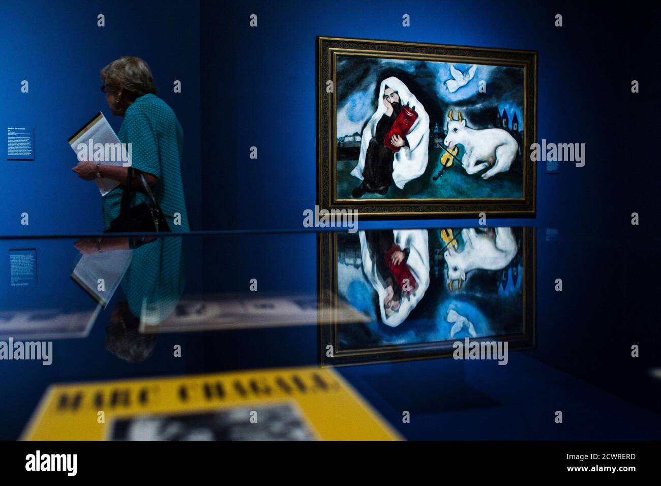 Chagall painting love hi-res stock photography and images - Alamy