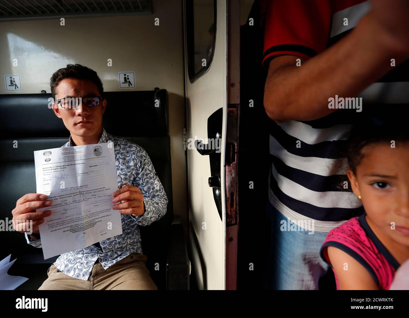 Far seeker hi-res stock photography and images - Alamy