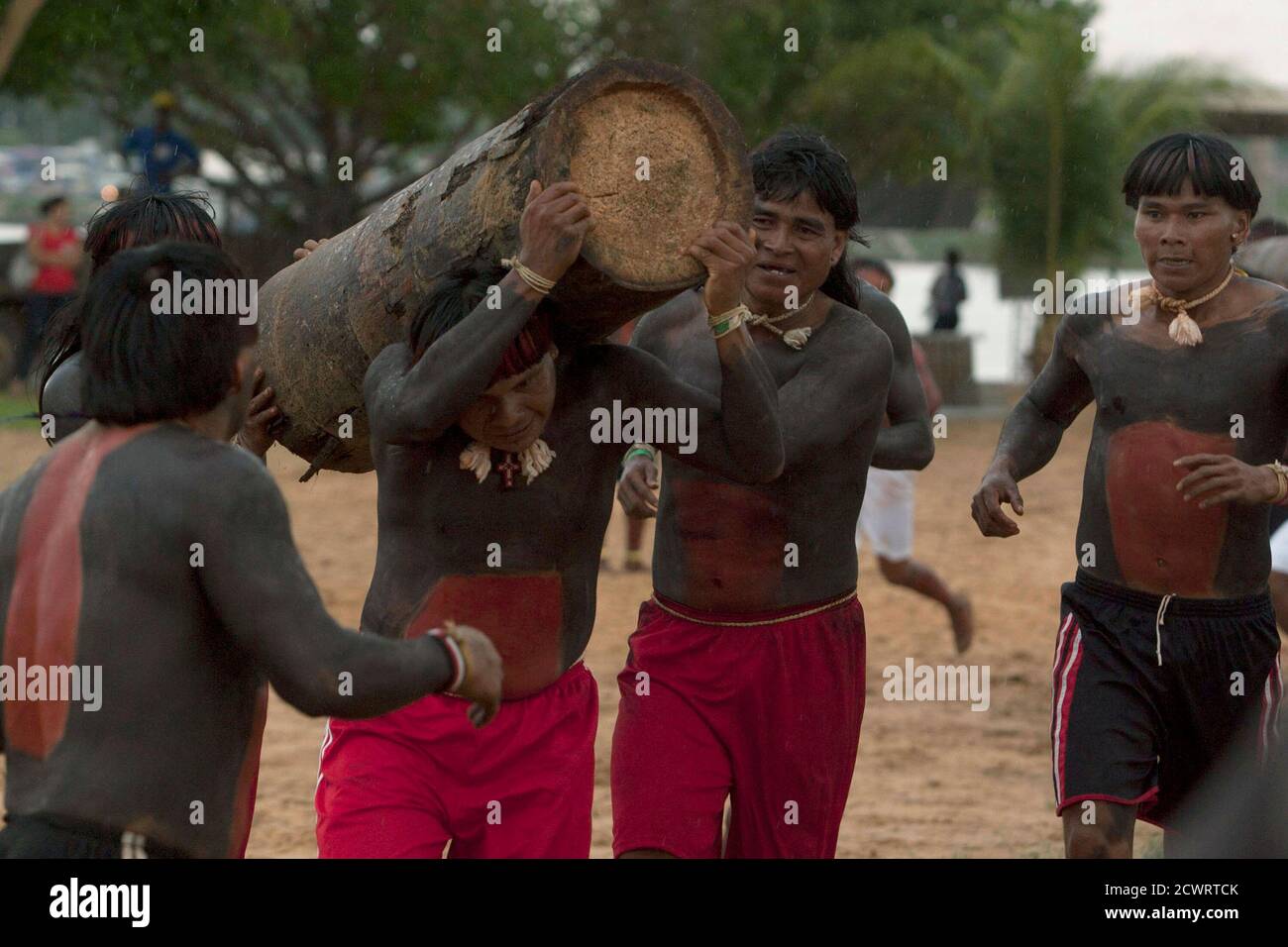 Xavante tribe hi-res stock photography and images - Alamy