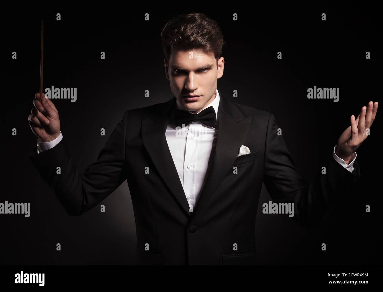 Conductor tuxedo hi-res stock photography and images - Alamy