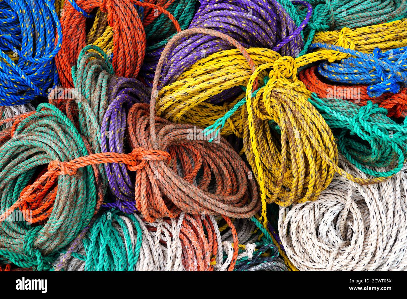 Colorful fishing ropes hi-res stock photography and images - Alamy