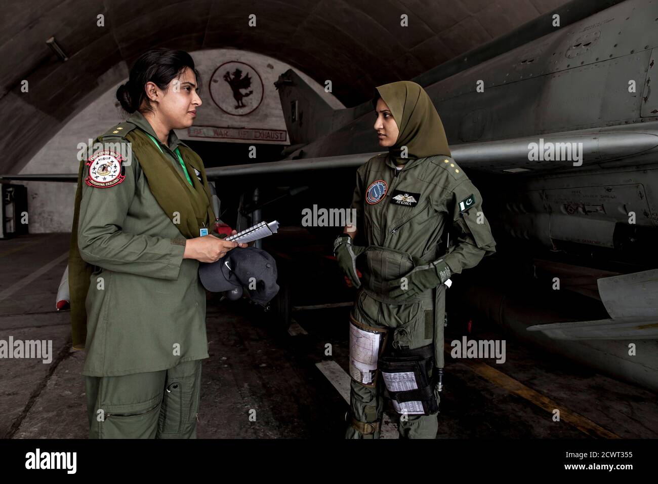 Female Combat Engineer High Resolution Stock Photography and Images - Alamy