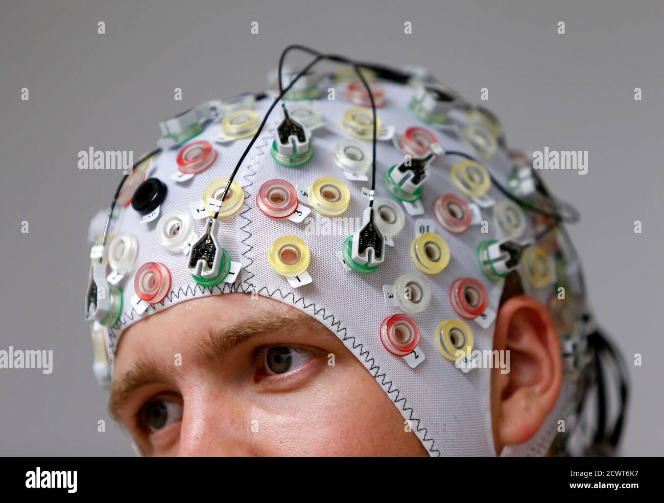 Eeg Test High Resolution Stock Photography and Images - Alamy