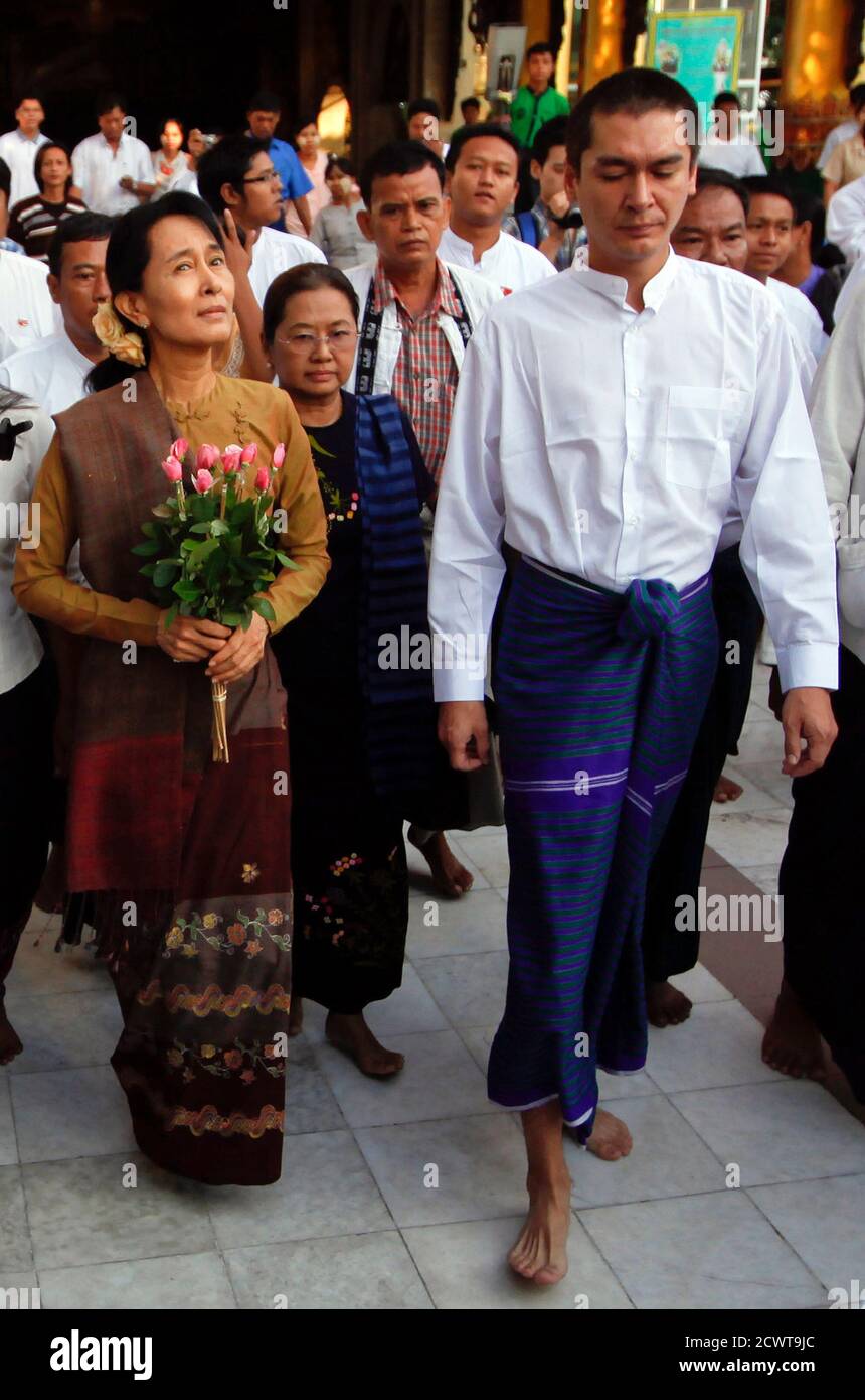 Kim Aris High Resolution Stock Photography and Images - Alamy