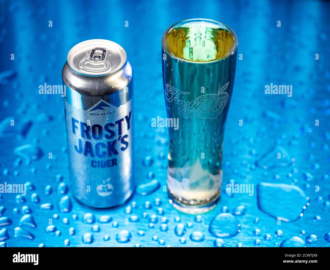 Tins of Frosty Jack's 7.5 % Volumne Cider Stock Photo - Alamy