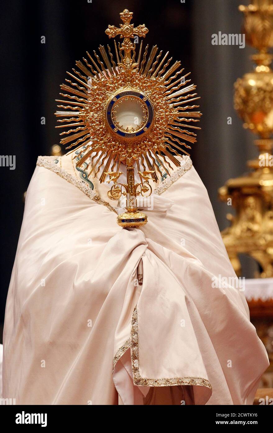 Eucharistic Adoration High Resolution Stock Photography and Images - Alamy