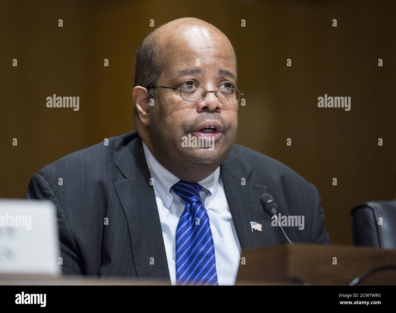 J russell george hi-res stock photography and images - Alamy