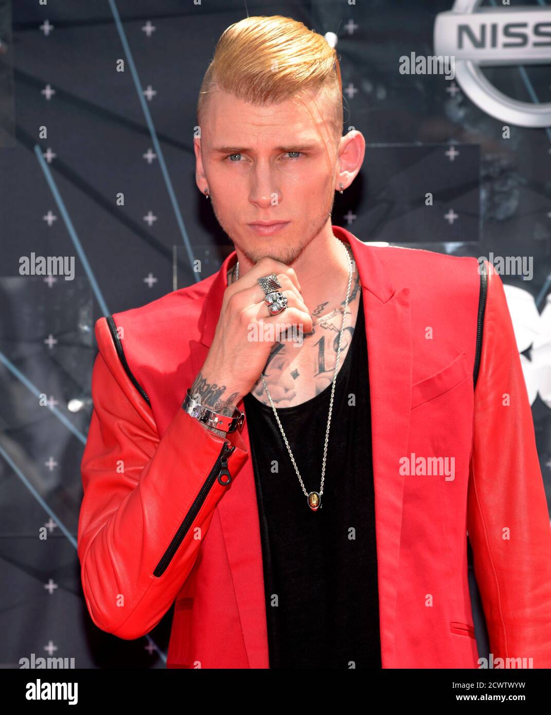Machine Gun Kelly Rapper High Resolution Stock Photography and Images ...