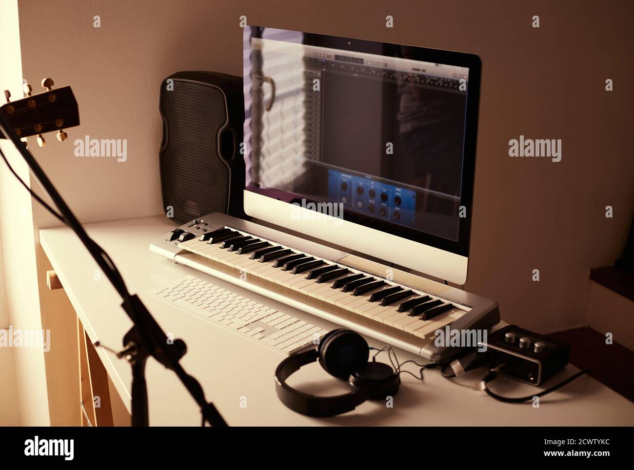 home recording instruments Stock Photo - Alamy