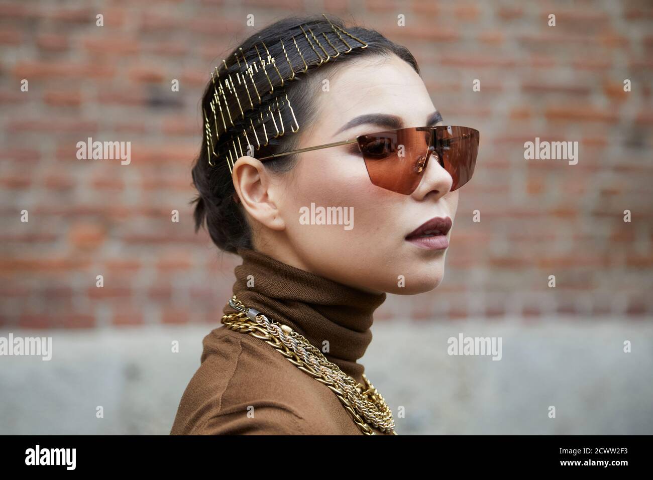 Hair clips hi-res stock photography and images - Alamy