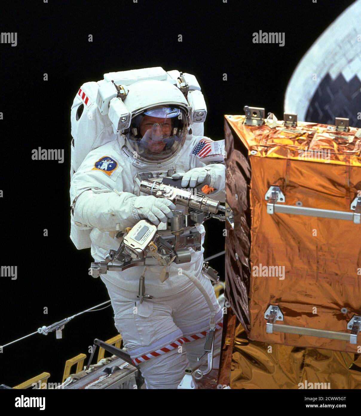 Hubble Servicing Missi#256F In celebration of the 25th anniversary of ...