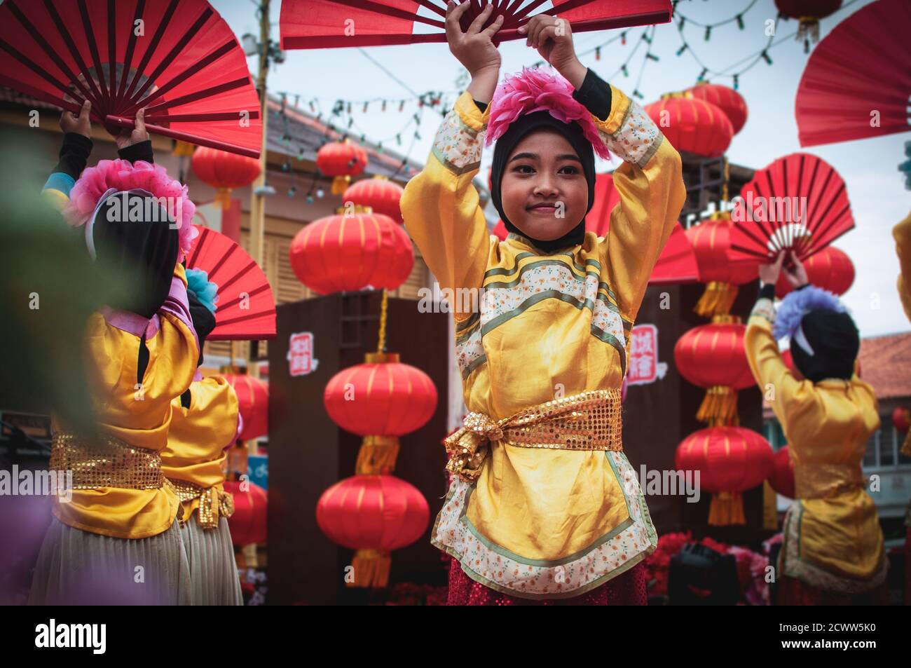 Traditional Chinese New Year celebration Stock Photo - Alamy