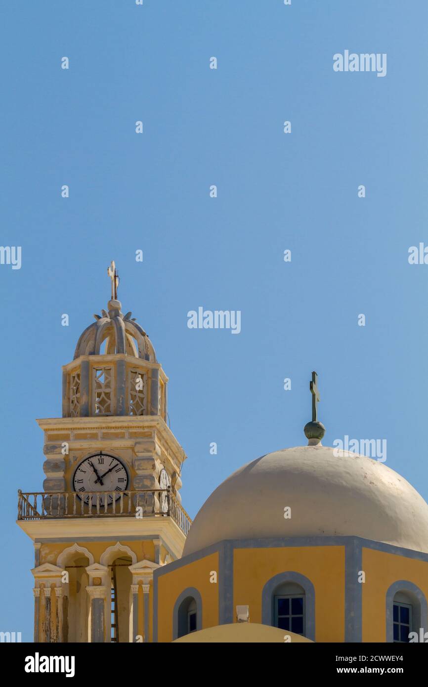 Traditional wedding at the clock hi-res stock photography and images ...