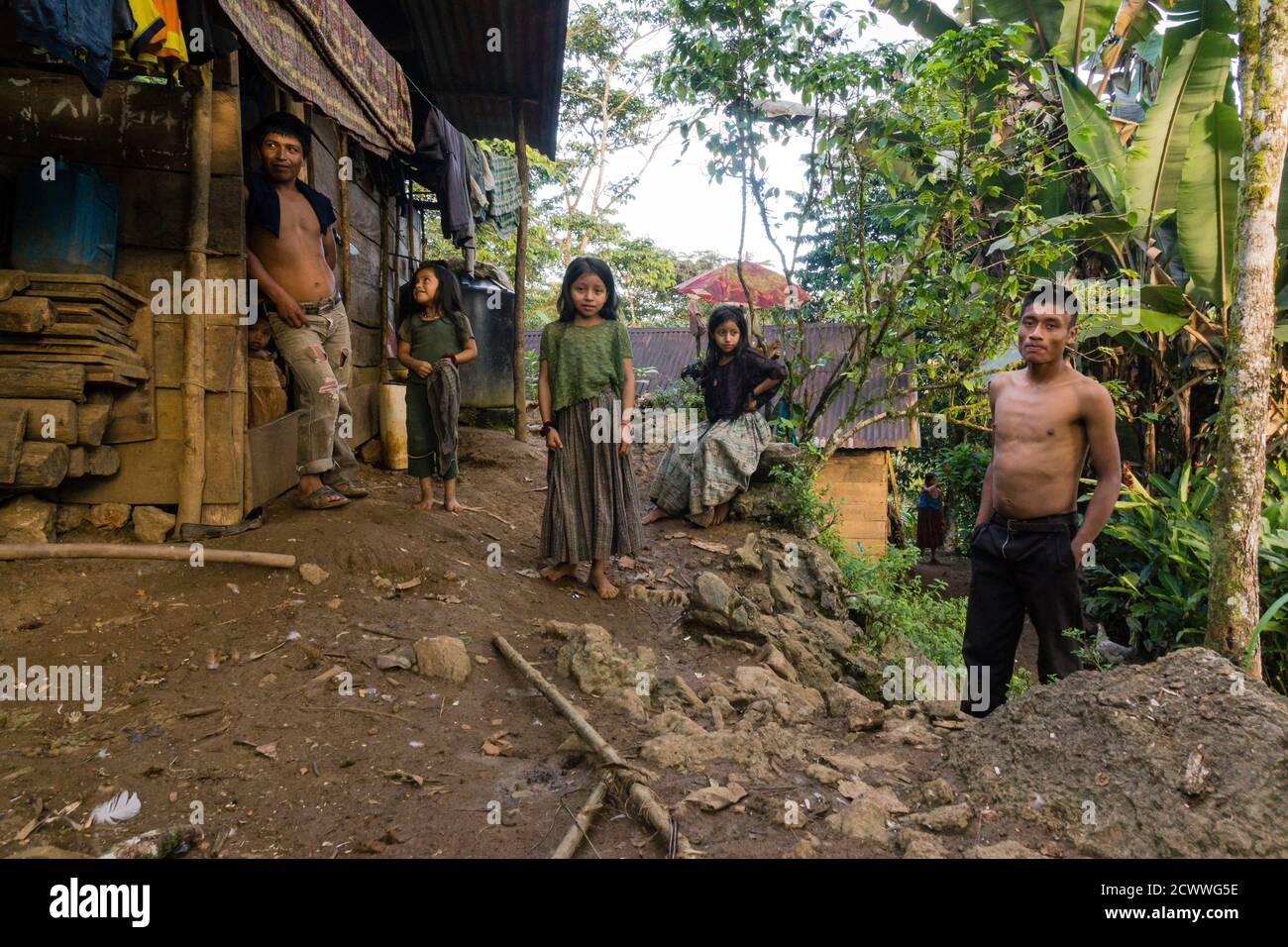 familia Quiché, aldea Sanuch, Lancetillo, La Parroquia, zona Reyna ...