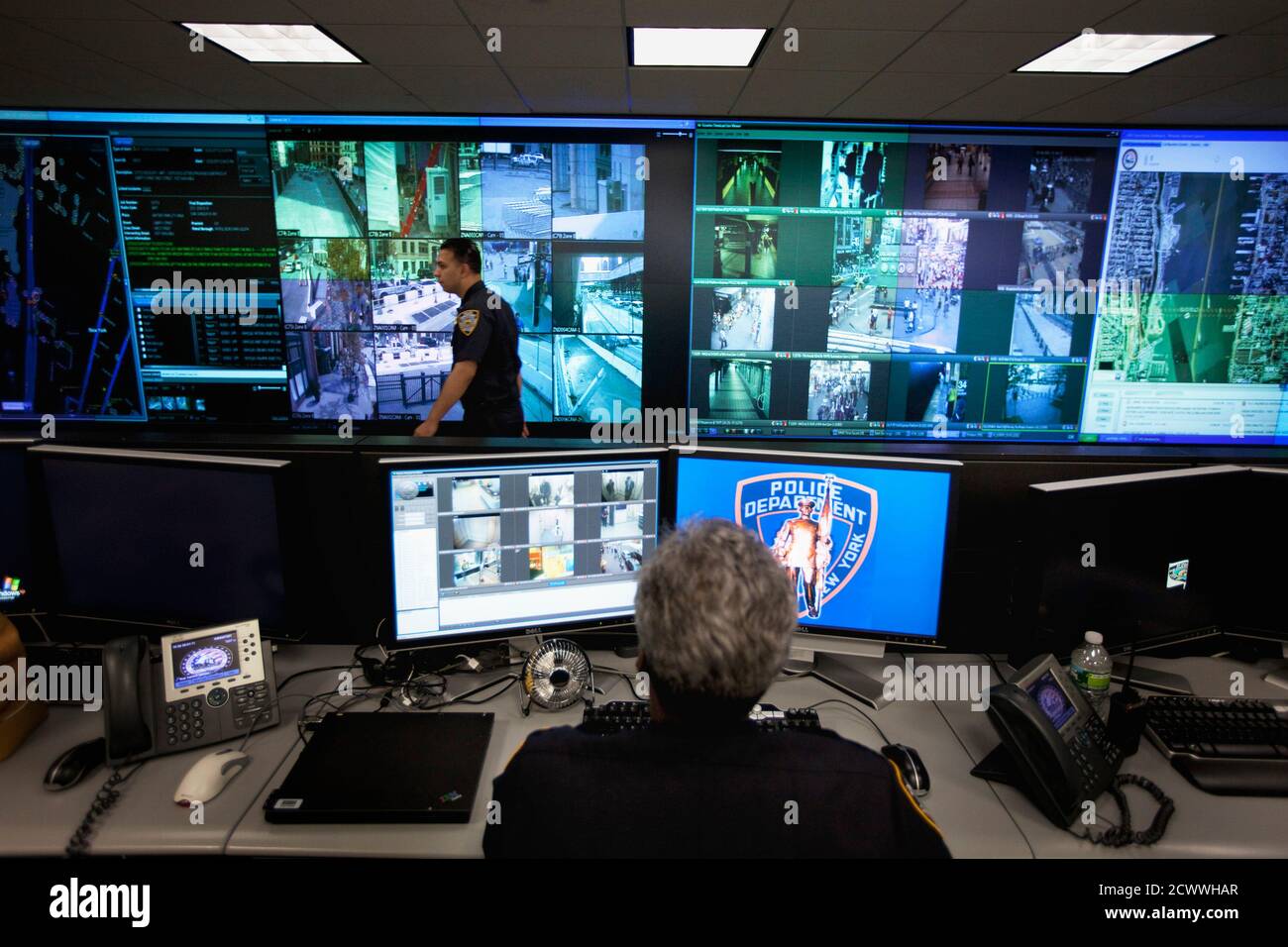 Police station computer systems hi-res stock photography and images - Alamy