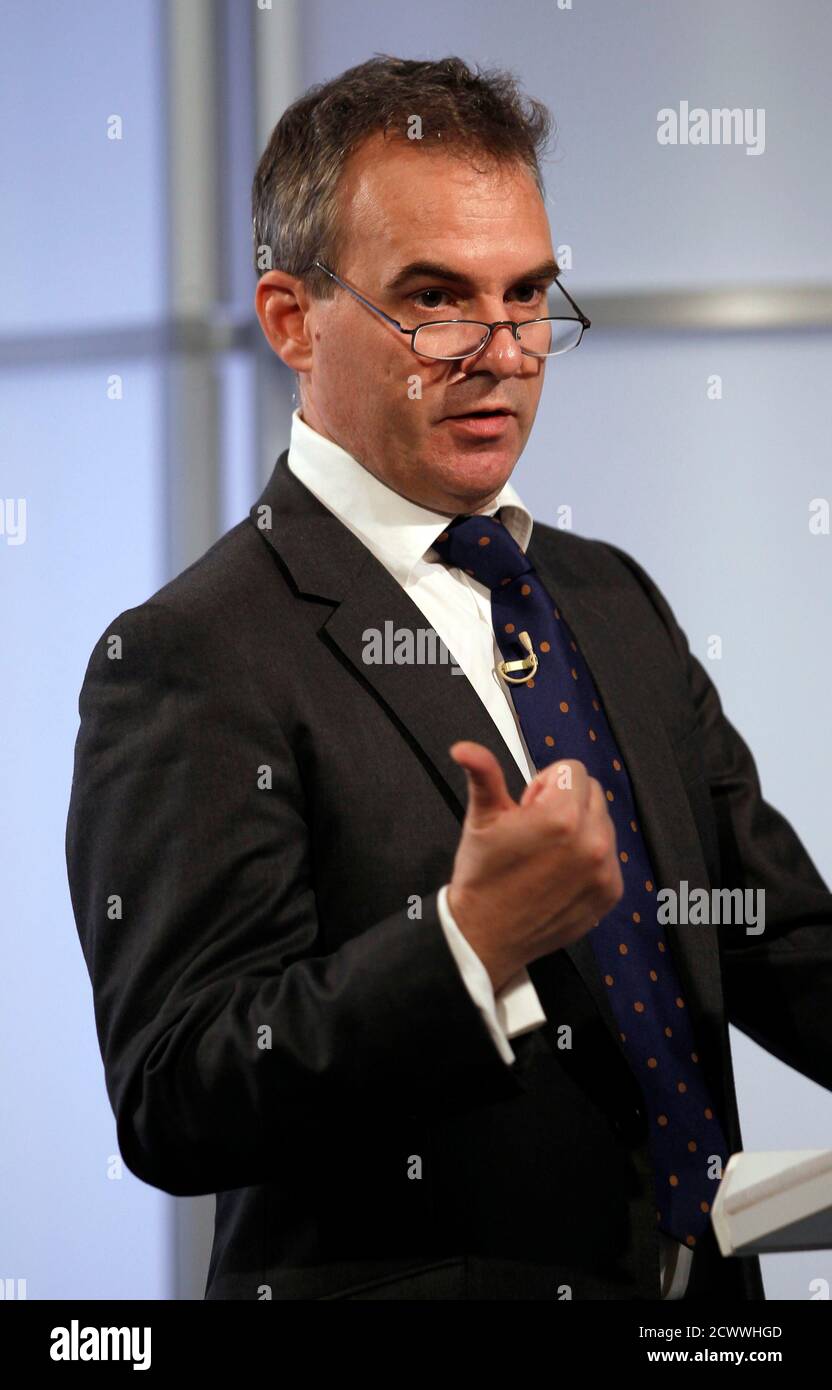 Quantitative easing europe hi-res stock photography and images - Alamy