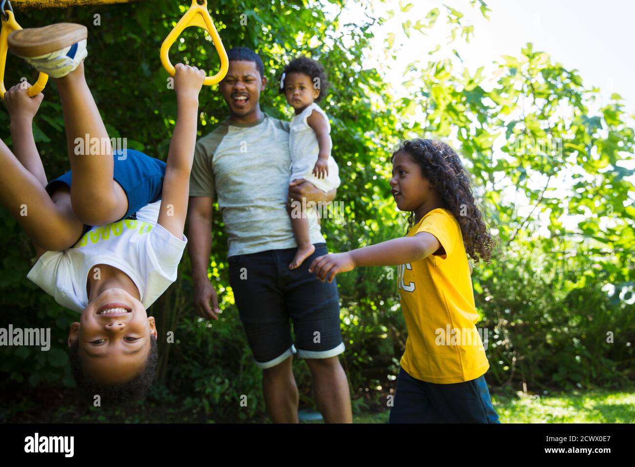 Family in the backyard hi-res stock photography and images - Alamy