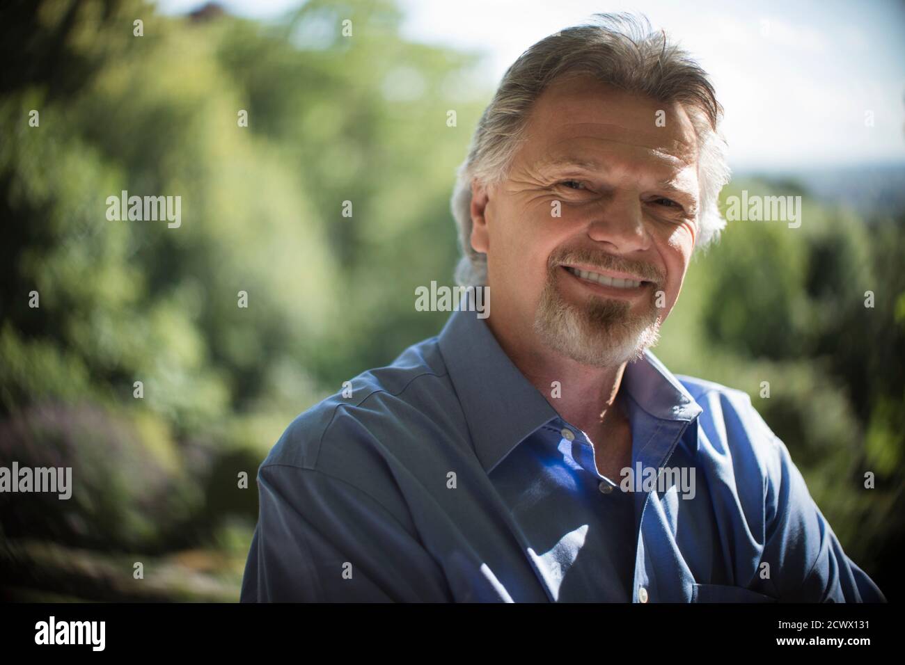 Man sunny hi-res stock photography and images - Alamy