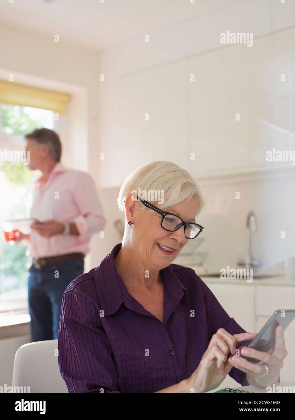 Smart kitchen technology hi-res stock photography and images - Alamy