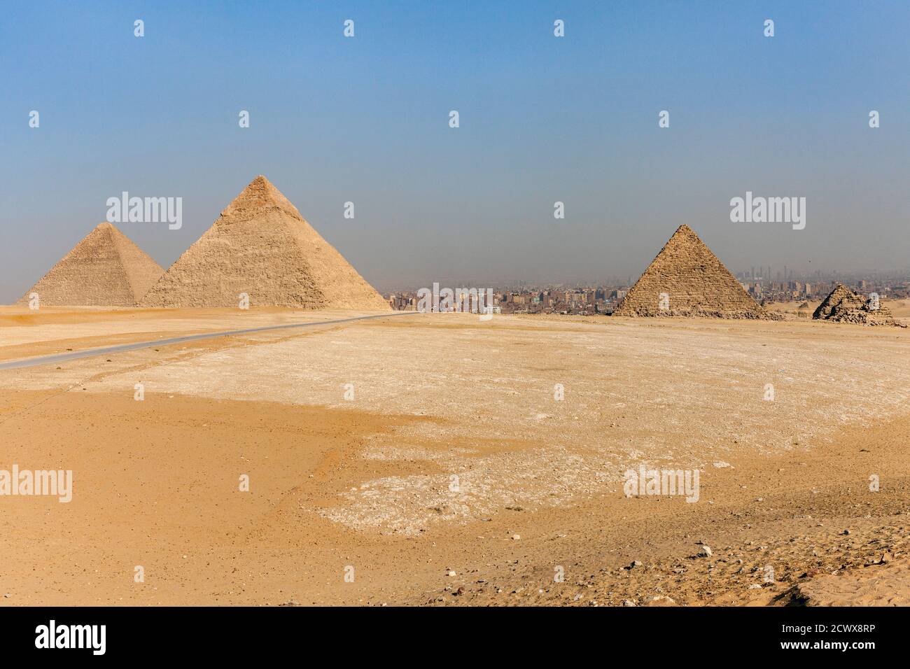 Khafre khufu menkaure hi-res stock photography and images - Alamy
