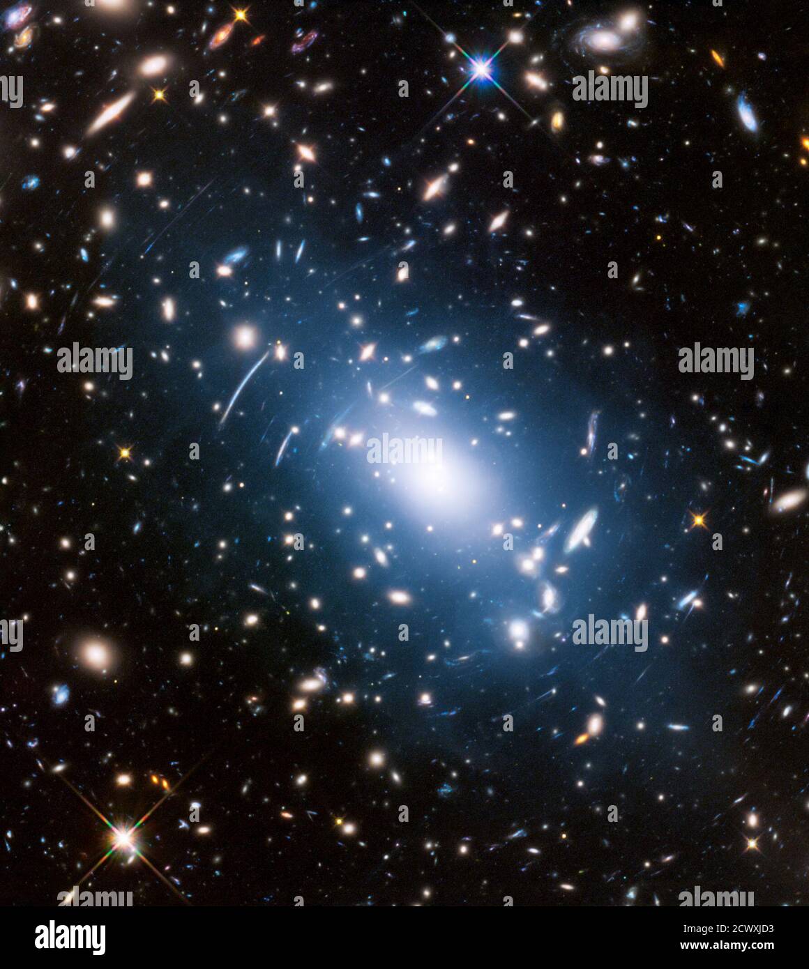 Faint Glow Within Galaxy Clusters Illuminates Dark Matter 44577923390 o ...
