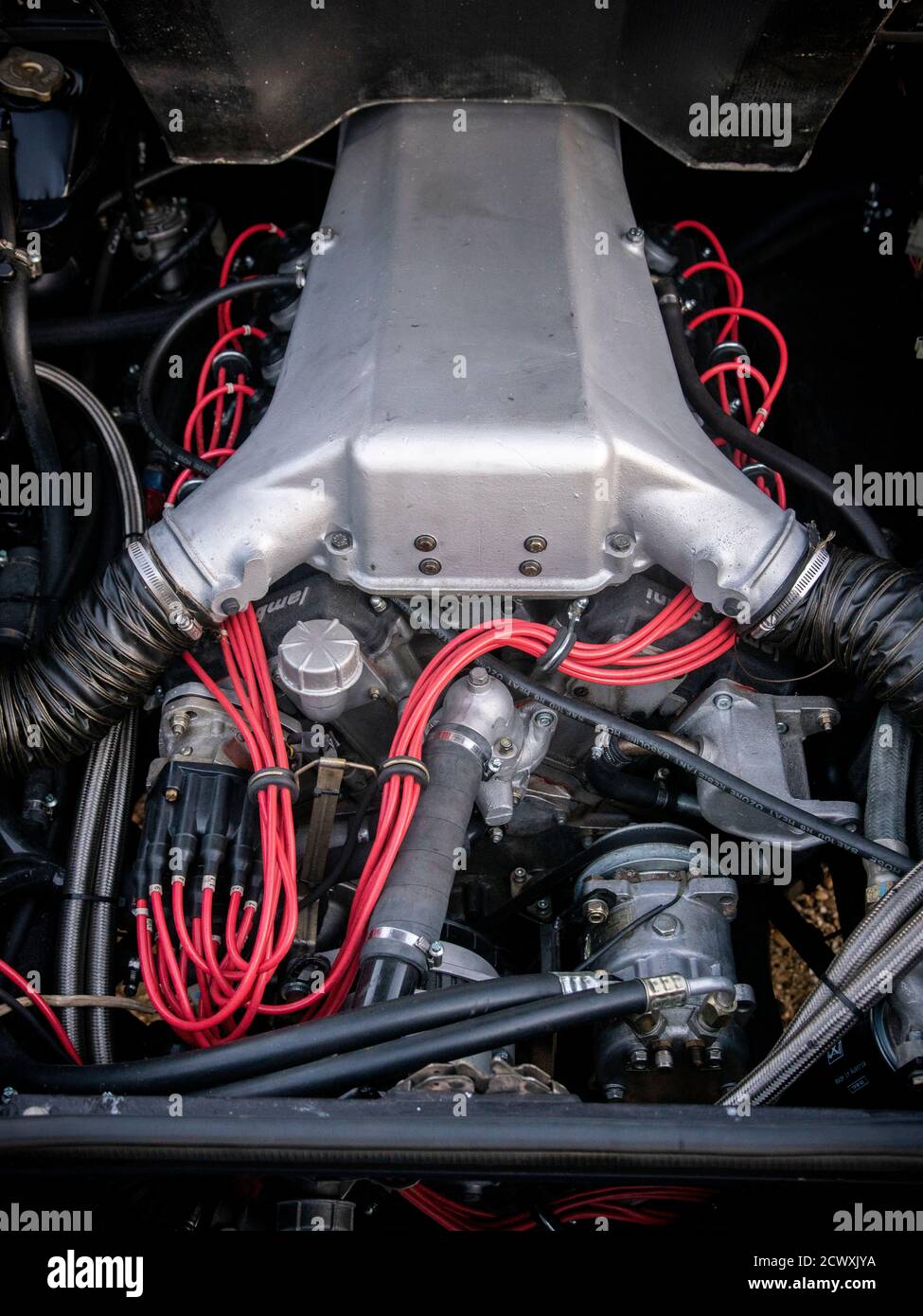 Engine view of a 1985 Lamborghini Countach 5000QV Stock Photo - Alamy