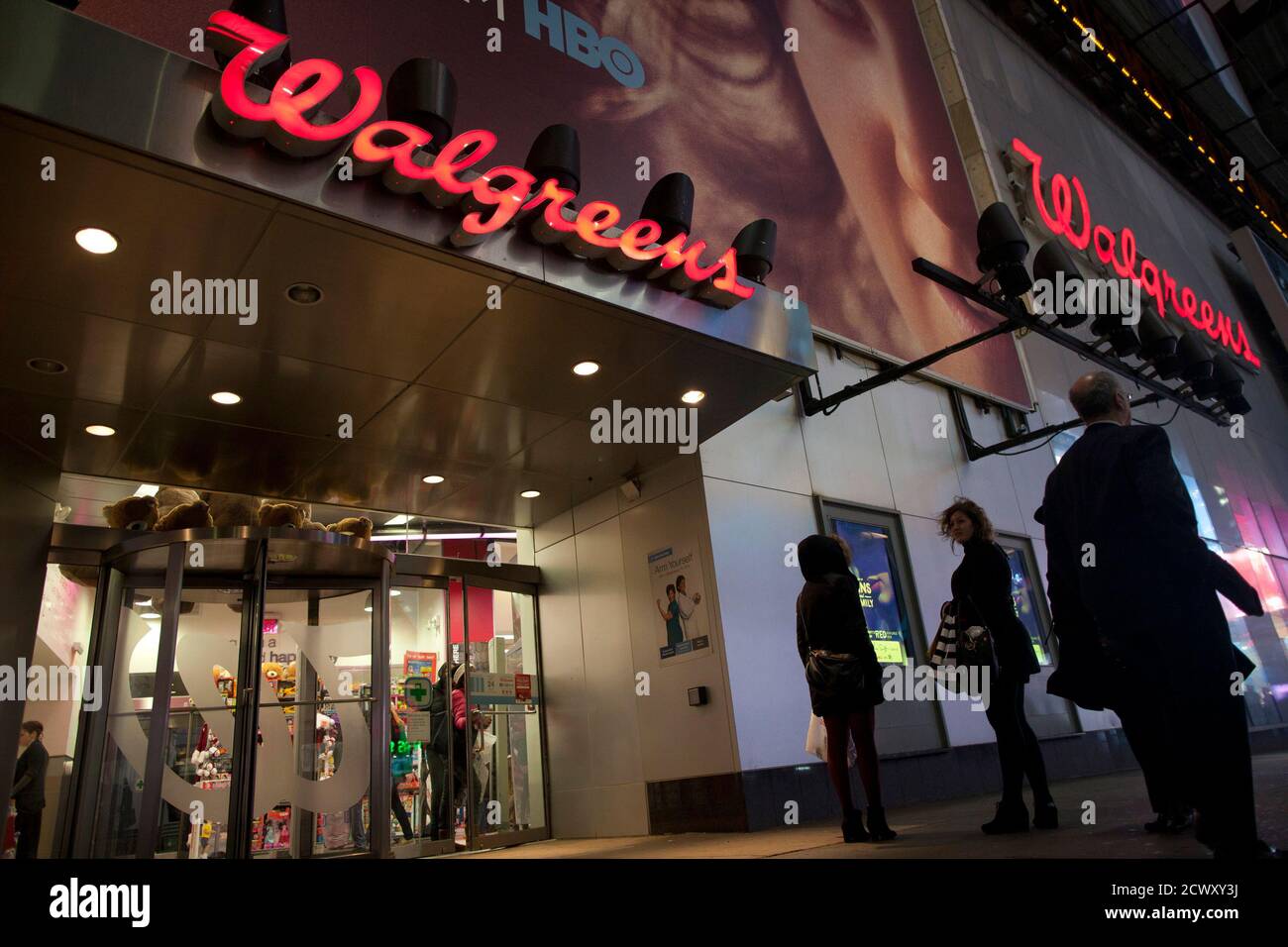 Walgreens times square hi-res stock photography and images - Alamy
