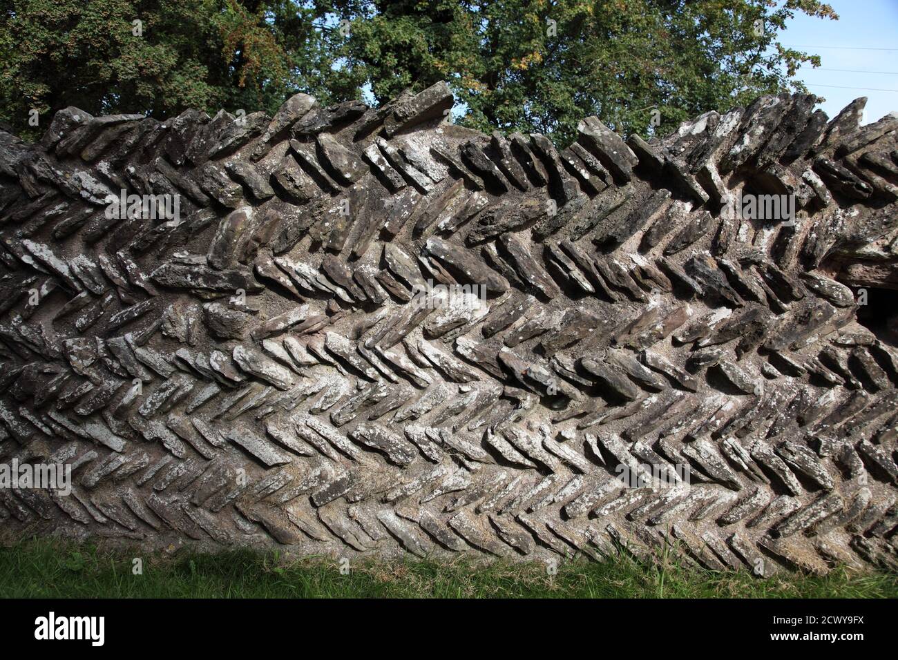 Herringbone pattern stonework hi-res stock photography and images - Alamy