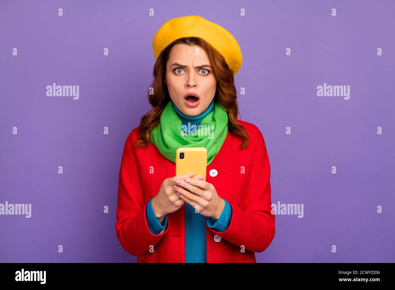 Close-up portrait of her she nice-looking attractive lovely pretty ...