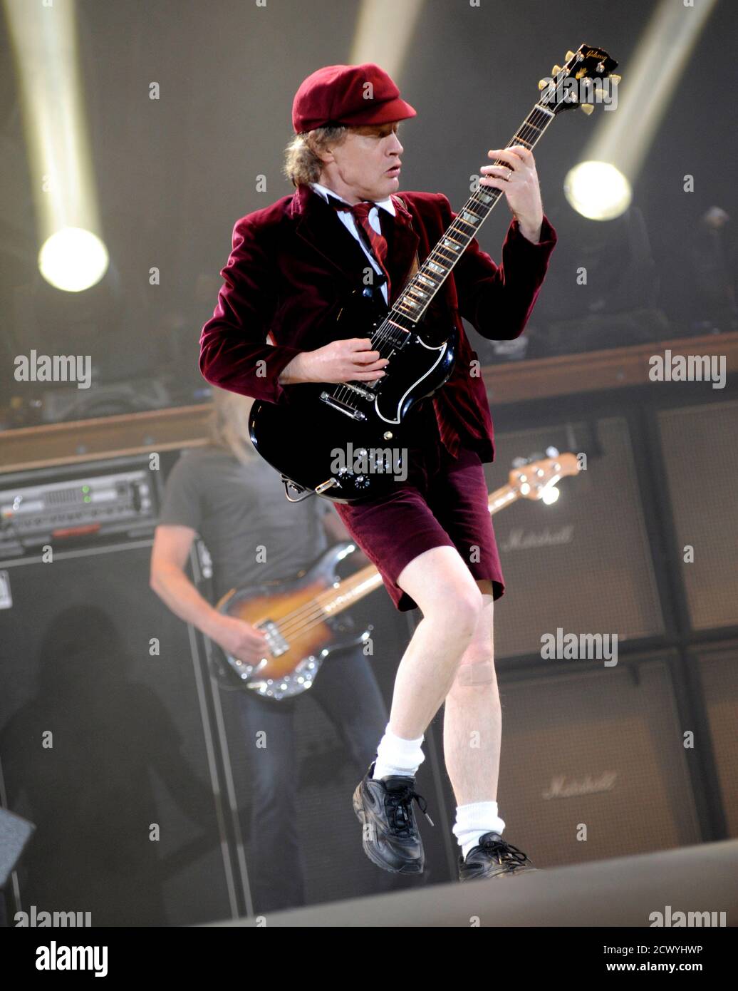 Angus Young Background Hd Angus Young Wallpapers (23 Images)