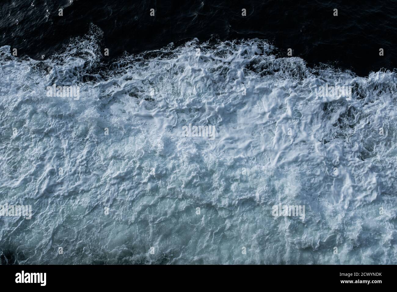 Wet foam hi-res stock photography and images - Alamy